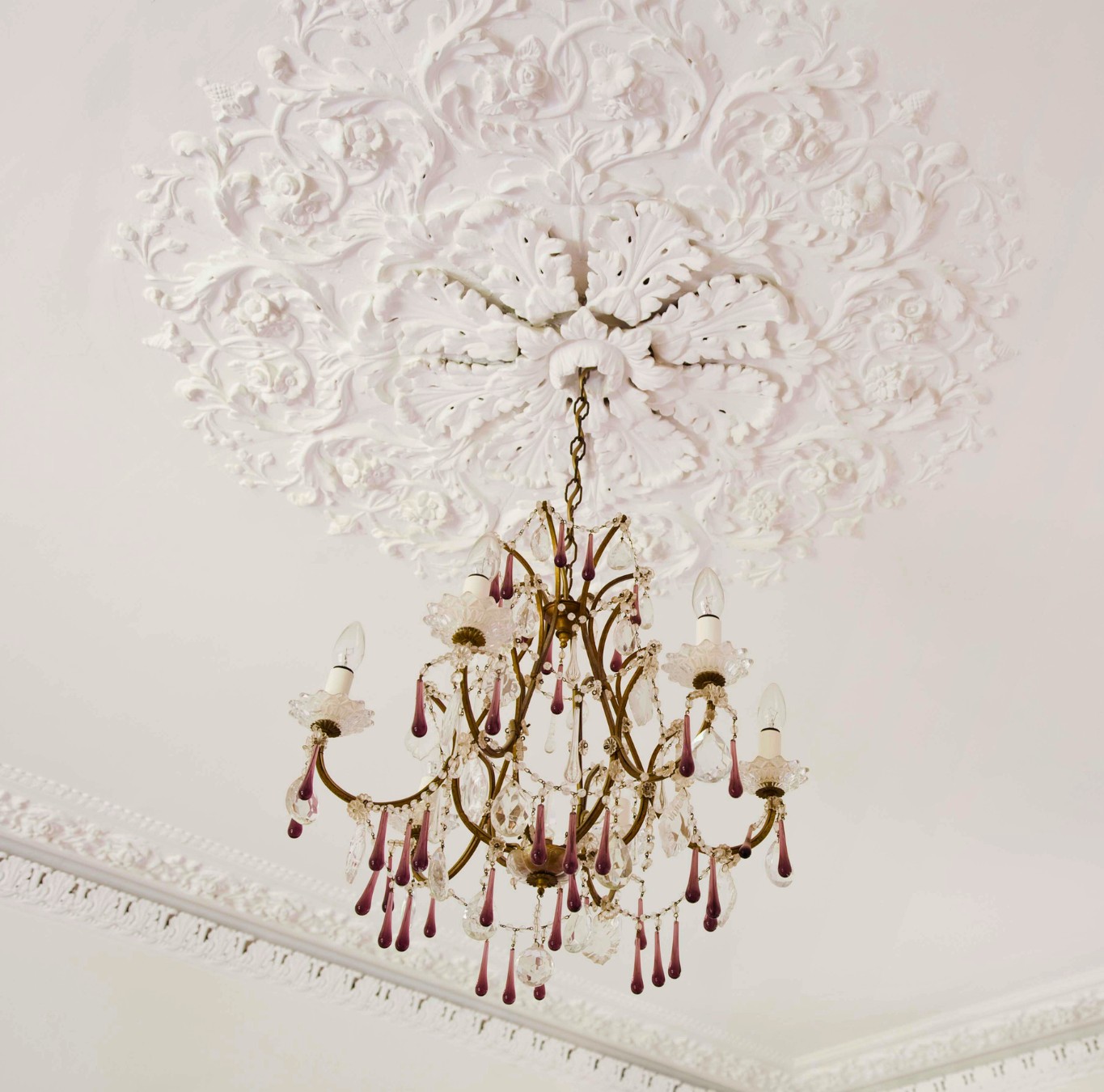 What Is Venetian Interior Design - Guide to Venetian Interior Design